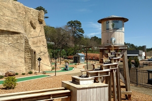 Lakepoint Station – Your Destination for Family Fun